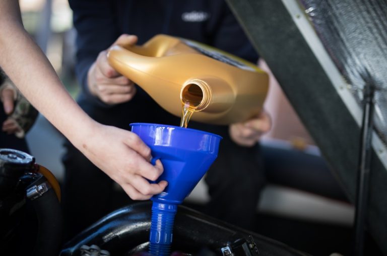 Oil Change | Quick Tune & Lube